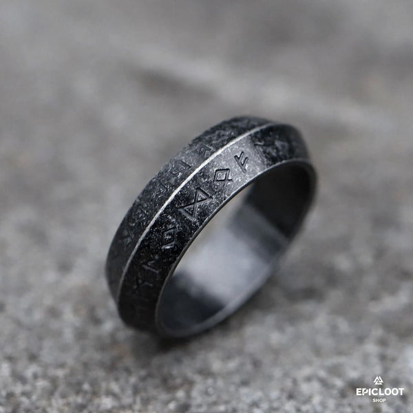 Viking Runes Ring – Epic Loot Shop